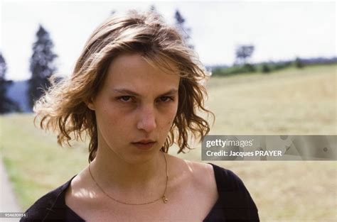 Ann Gisel Glass Lors Du Tournage Du Film La Tentaion Disabelle En