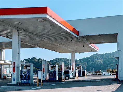 ガソリンスタンドの屋根が平らな理由｜carme カーミー By 車選びドットコム