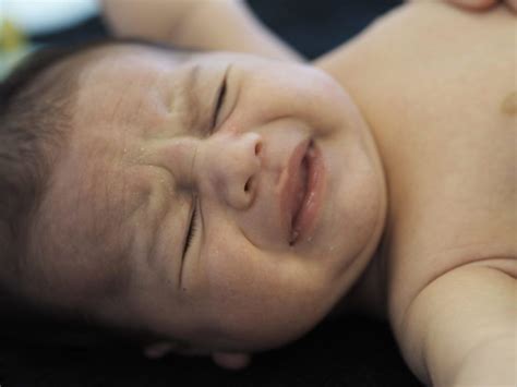 Las Claves Para Ayudar A La Disquecia Del Lactante Bebés Fisioterapia