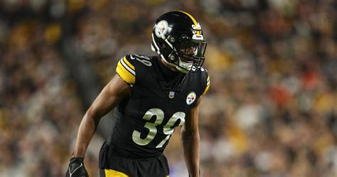 Steelers Minkah Fitzpatrick Not Fined By Nfl For Hit That Injured