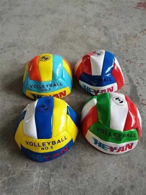 Rubber Volleyball Size 5 At Rs 160 In New Delhi Id 2852644104748