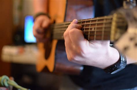 SongwrAiter用AI创作个性化歌词