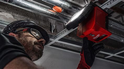 Купить Аккумуляторный фонарь Milwaukee M18 PAL-0 по цене 33 990 р. от ...