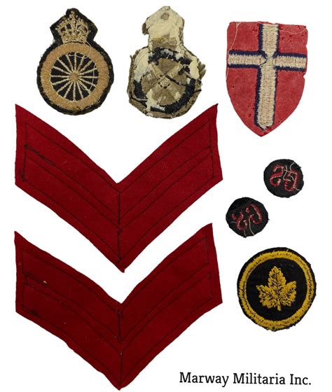 Lot Of Ww2 Canadian Military Insignia