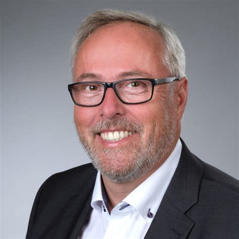 Dipl Ing Manfred Brinkmann Inhaber Rhein Elektrotechnik Wir