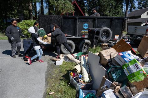 Juneau Residents Hit By Glacial Flood Scramble To Drain Homes And Clean