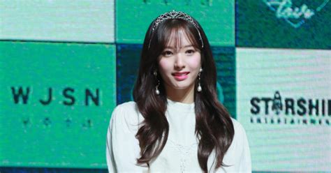 포토 우주소녀 보나 청순매력