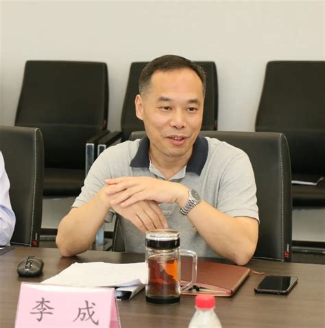嘉兴学院原副校长党委委员费建文嘉兴学院原党委委员人文社科处处长富华来院考察指导 嘉兴学院G 科创走廊产业与创新研究院