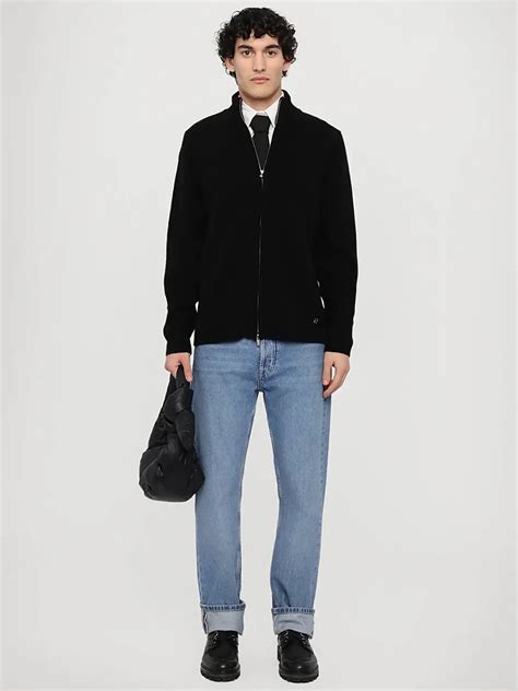 Cómo Llevar Cárdigan Con Camisa 15 Looks Para Hombre Rísbel Magazine