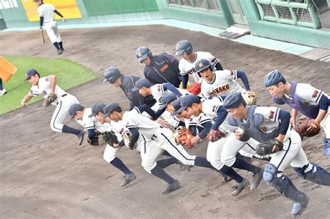 旭川龍谷高等学校野球部 第62回春季北海道高等学校野球大会 旭川支部予選 3回戦 対留萌 こんばんは Facebook