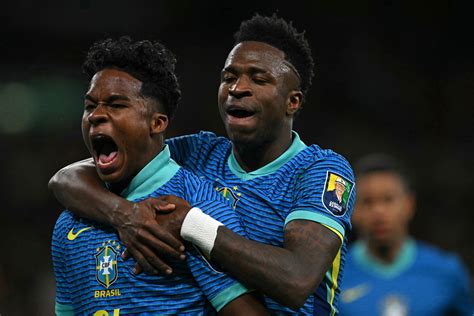 Endrick Marca Seu Primeiro Gol Pelo Brasil Que Vence A Inglaterra Em