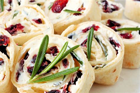 Recipe Strawberry Banana Crunchy Roll Ups Houston Food Bank