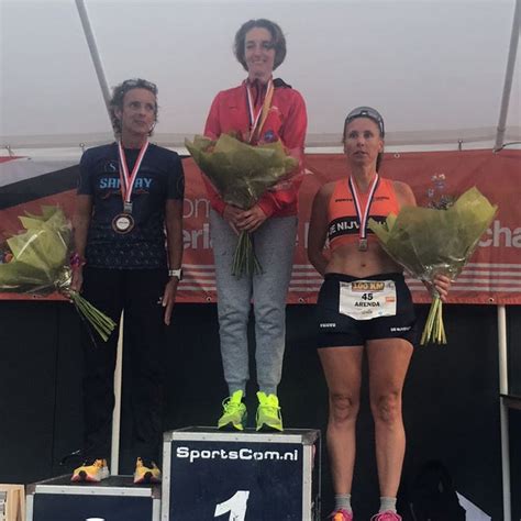 Hinke Schokker Pakt Nederlands Record 100 Km In Winschoten