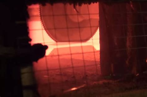 Pilkington In St Helens Look Inside The Glass Factory Liverpool Echo