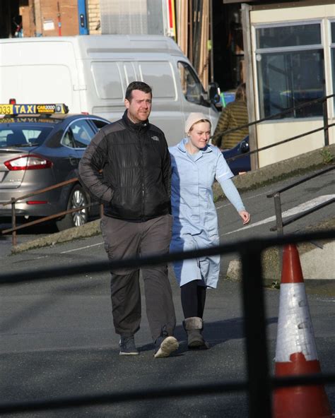Dakota Fanning Filming Sweetness In The Belly In Dublin 11122018