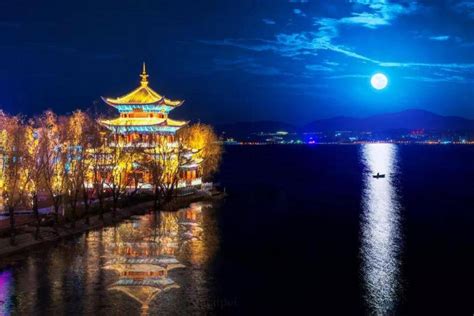 云南大理的特色古建你去过几个 彩画