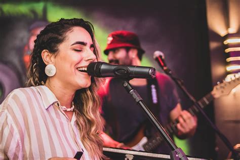 Школа музыки и вокала студия во Владивостоке Vocal Teacher