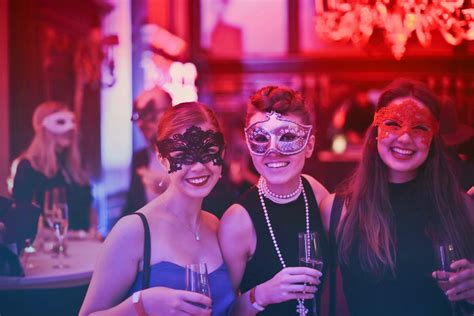 How To Host An Adult Halloween Party Artofit