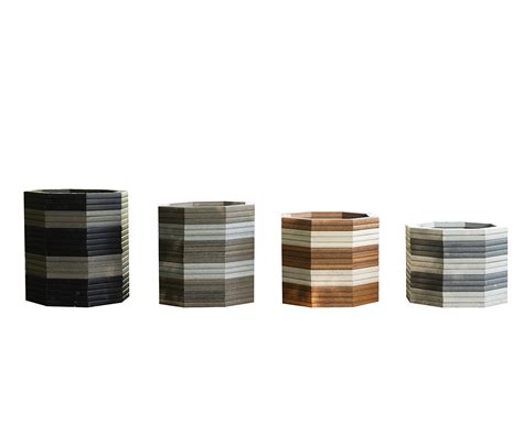 Flower Planters Black Carriage Furniture