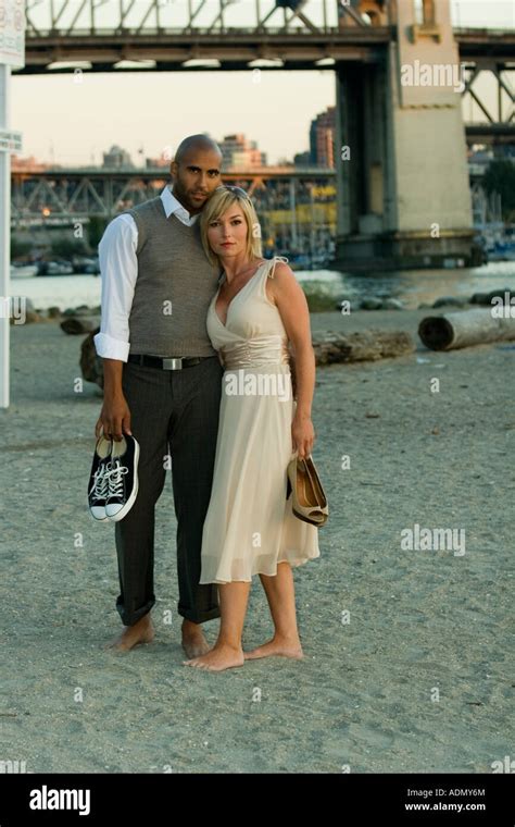 Interracial Love Story Of A Black Man And A White Woman Model Stock