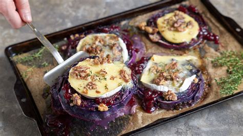 Rotkohlsteaks Mit Camembert Und Preiselbeeren Rezept Selbst Machen