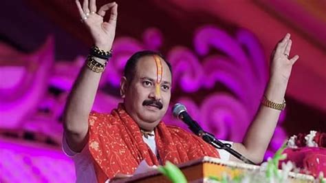 Shiv Mahapuran Katha Of Pandit Pradeep Mishra In Amleshwar Traffic