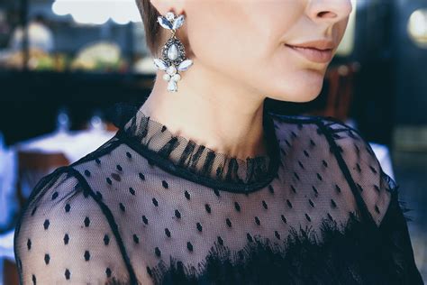 The Perfect Cocktail Dresses For Winter Holidays Wardrobe Detectives