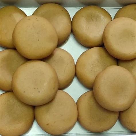 Milk Plain Peda From Kutch At ₹ 650 Kg Mumbai Id 2855914156891