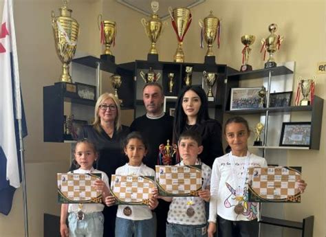 კუშის საჯარო სკოლის მოსწავლეთა გუნდმა საჭადრაკო ტურნირში საპრიზო ადგილი დაიკავა ეტალონი