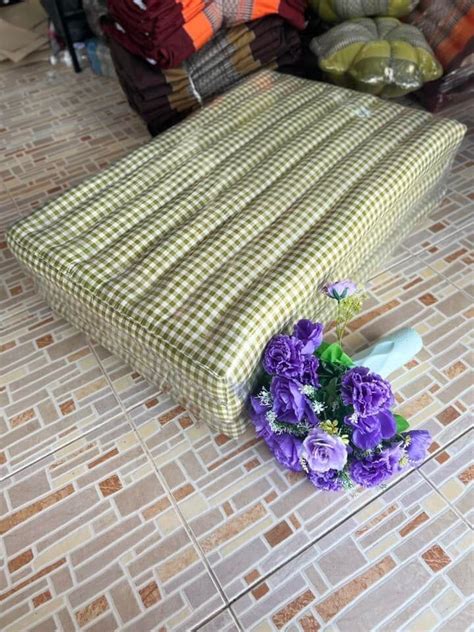 ที่นอนพับนุ่นแท้ 3ฟุต ลายมินิมอล ขนาด กว้าง 90ซมยาว 180ซม หนา 8ซม Maeluxpillows1 Thaipick