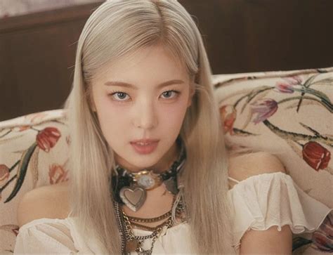İtzy Ringo Mv Lia 270923 Itzy Lia My Girl