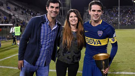 La historia detrás del beso de Isabel Macedo a Fernando Gago Infobae