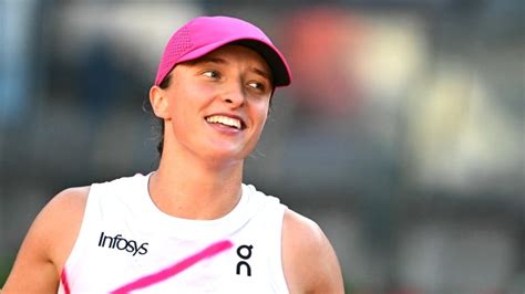 Iga Swiatek bat Aryna Sabalenka pour remporter Rome et réaliser un rare