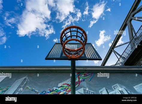 Basketball Hoop In Gleisdreieck Park Berlin Germany Stock Photo Alamy