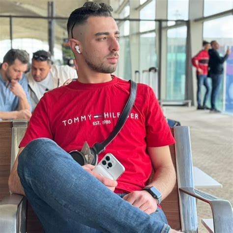 ‎shafei شافعي‎ Shafei1 • Threads Say More