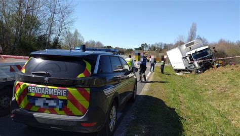 Les Faits Divers En France Dordogne Un Homme Meurt Dans Une