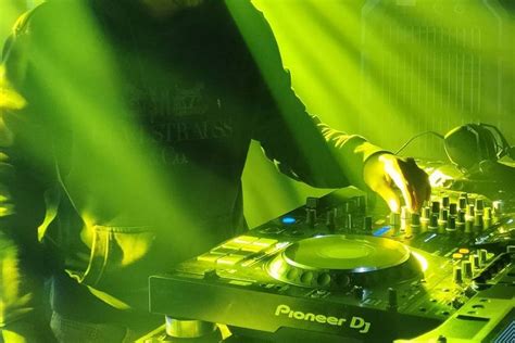 Dj D Wave Dj Fort Kochi