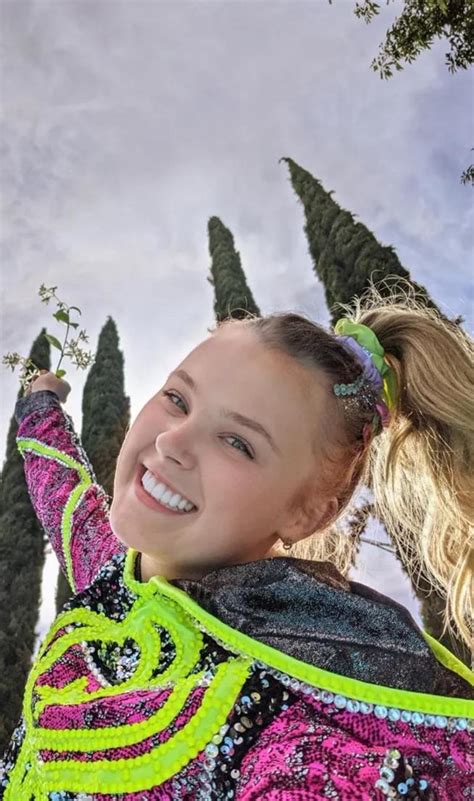 Sexy Princess With A Million Dollar Smile 😁💕 Scrolller