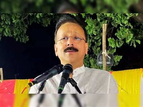 Baba Siddiques Murder Case Mumbai Police Issues Look Out Circular