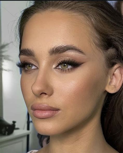 Пин от пользователя Shannon S на доске Give Me Face Макияж