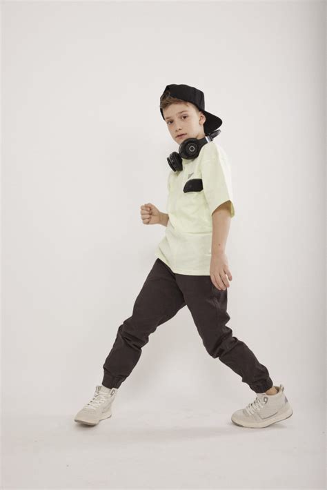 amit m hh models
