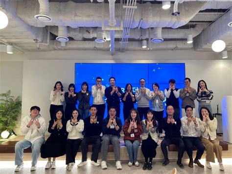 Hr리더스 6기 북스터디 중간 발표🙌🙌🙌 하이파이브 2024 준비로 Hr 리더스 담당인 제가 6기 분들을 많이 챙기지 못해 죄송했는데 셀프로 그 어떤 기수보다 열정적으로