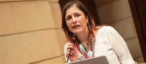 Iris Marín Ortiz Defensora Del Pueblo Para El Periodo 2024 2028 Emisora Atlántico