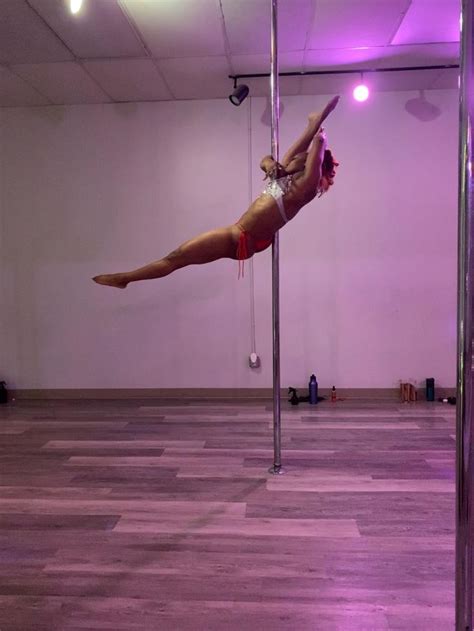Split Moves Pole Dancing Pole Fitness Pole Dancing Fitness