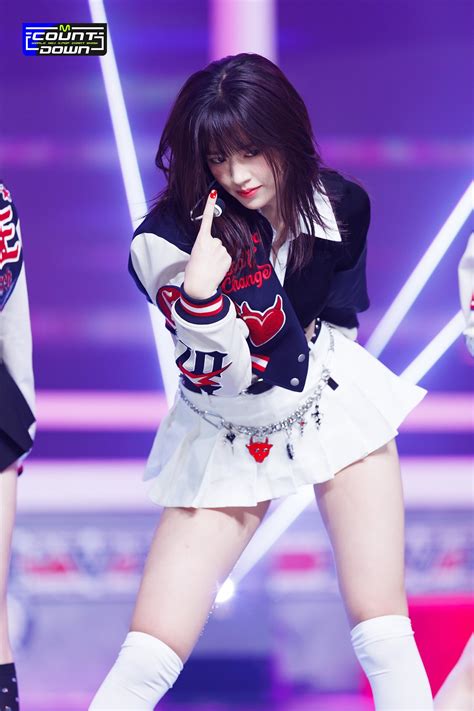 230413 Ive Yujin I Am And Kitsch At M Countdown Kpopping