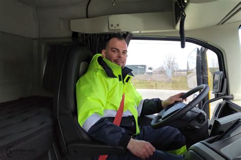 Pięć ciągników na prąd do intensywnej pracy w Polsce Volvo FM Electric dla DHL ton