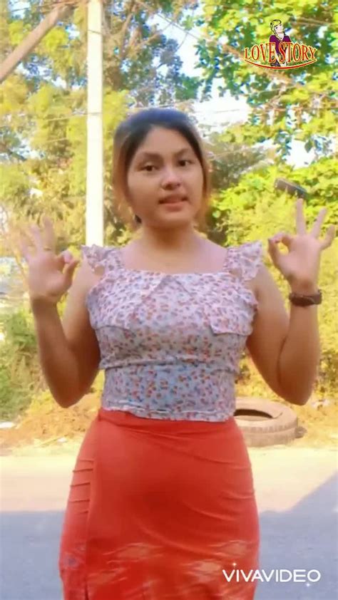 ချစ်မဝ ကြည့်မဝတဲ့ မြန်မာမလေးများ😍 By Love Story