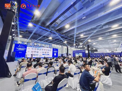 引领绿色能源革命的全球盛会展会新闻2024第十六届广州光伏展广州光伏储能展上海光伏展snec光伏展世界太阳能光伏展世界太阳能光伏