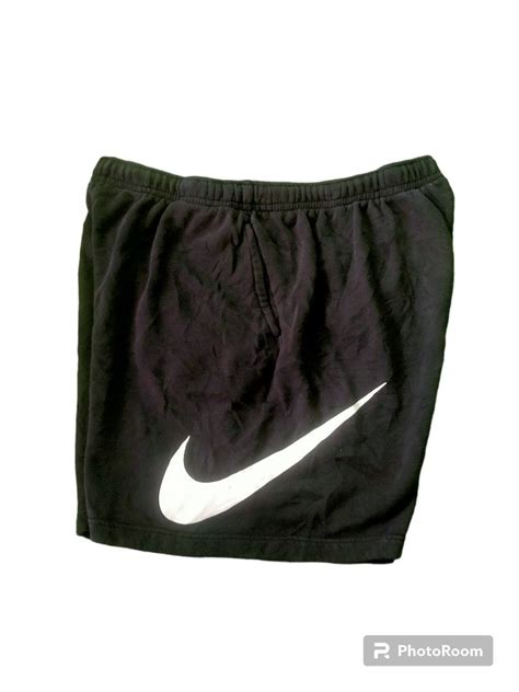 Nike Side Big Swossh On Carousell