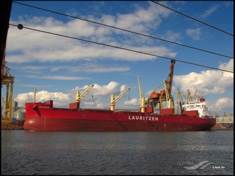 Tern Bulker Bulk Carrier Details And Current Position Imo 9676101